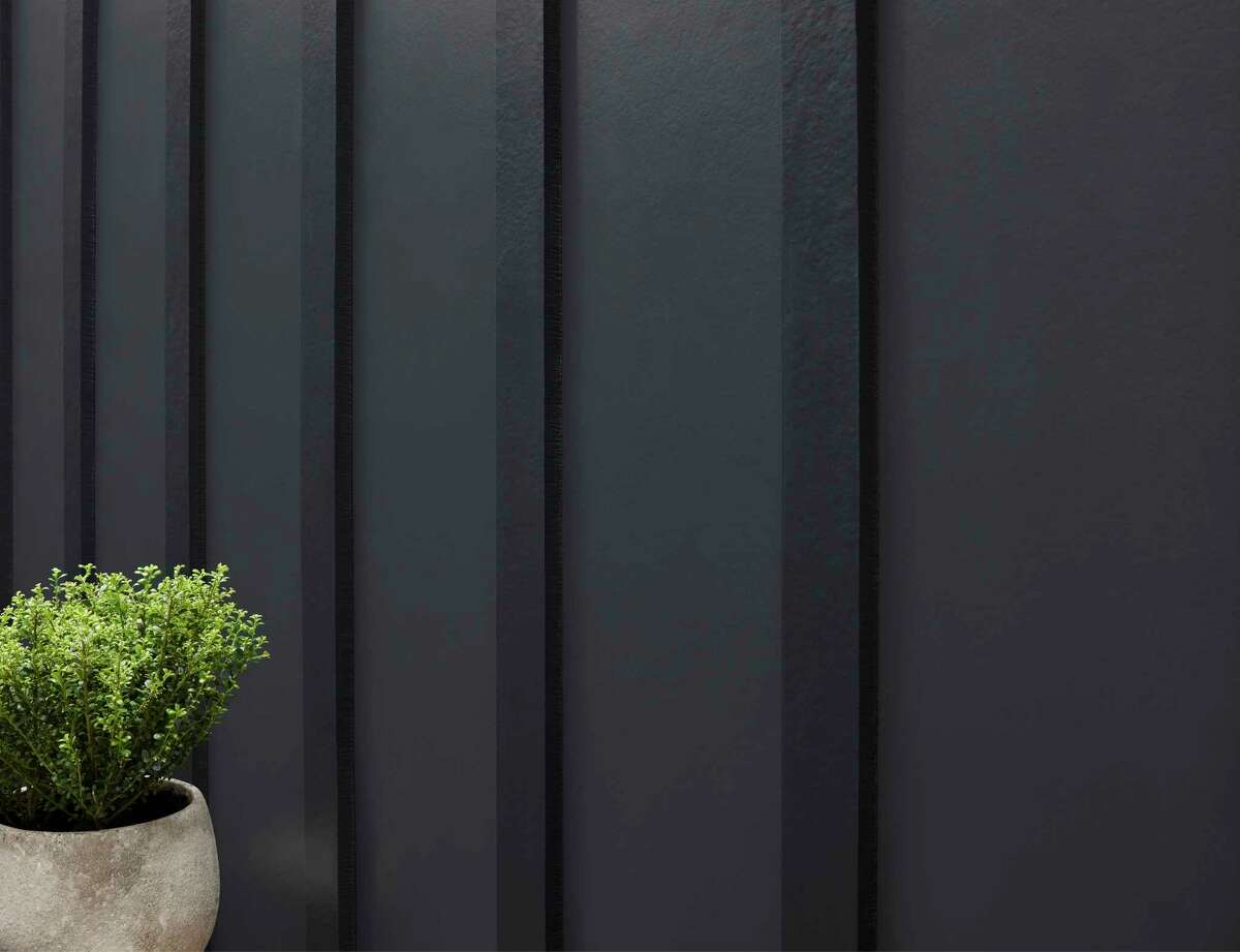HGTV stars Chip and Joanna Gaines are launching siding collection