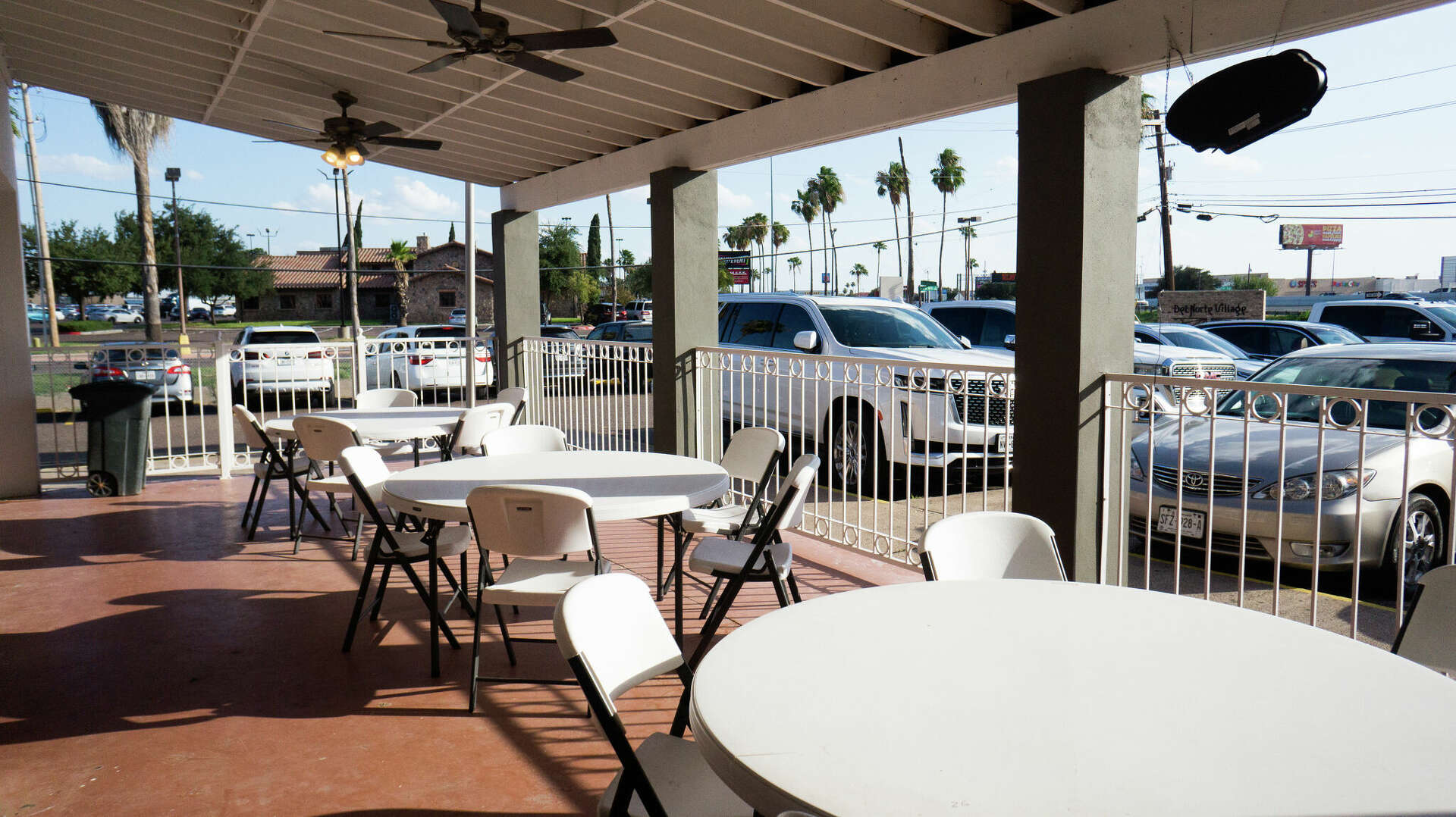 Taco Tote unveils new logo and restaurant remodel