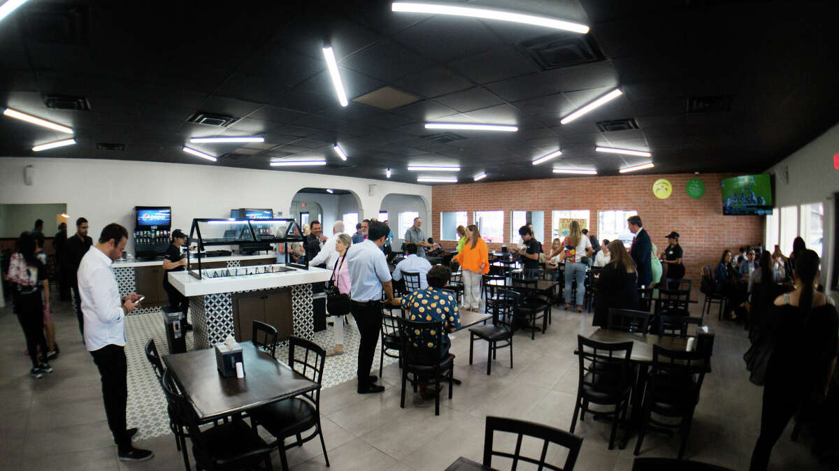 Taco Tote unveils new logo and restaurant remodel