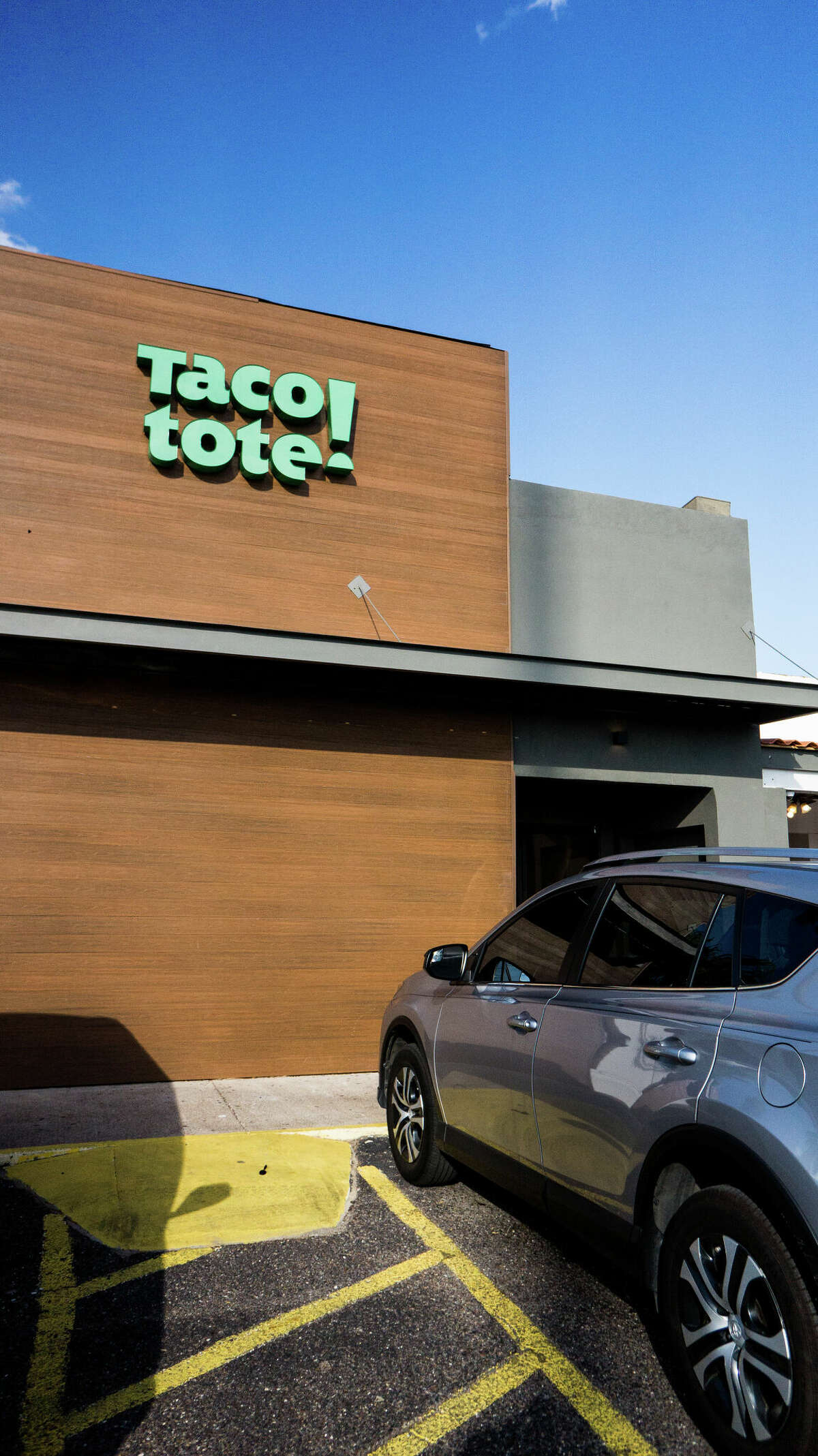 Taco Tote unveils new logo and restaurant remodel