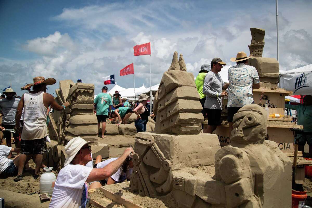 Architects compete for coveted Gold Bucket in annual sandcastle ...