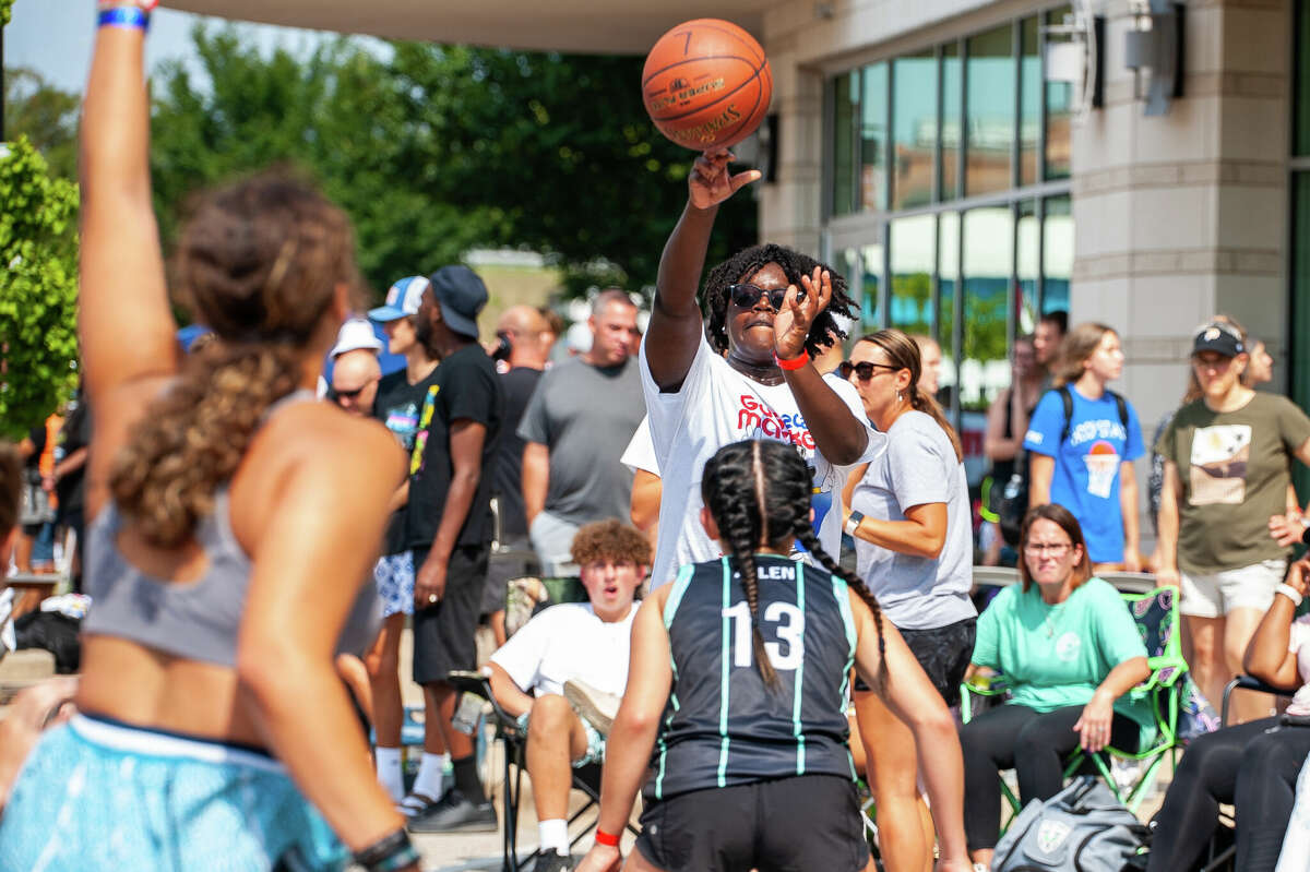 SEEN: Shooting hoops at the Midland Gus Macker Basketball Tournament