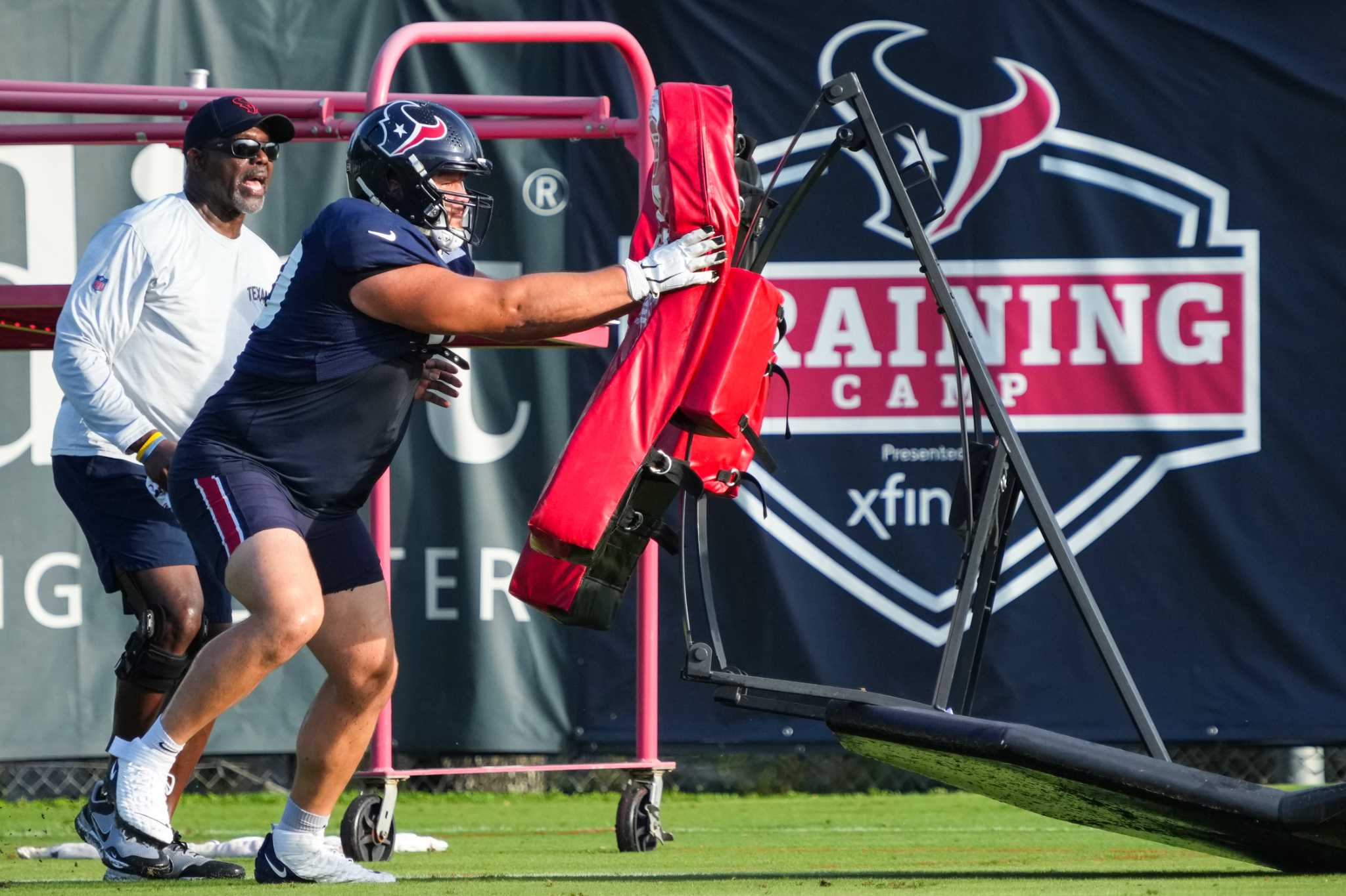 Houston Texans: Offensive line poised for stability