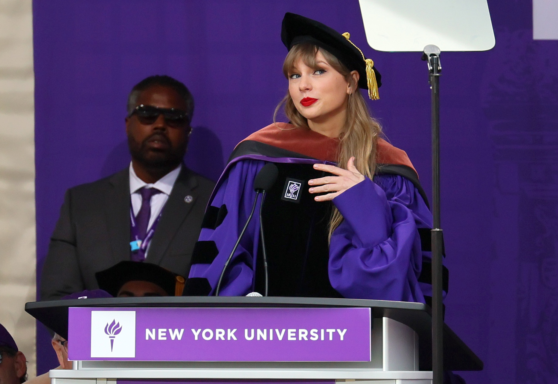 Taylor Swift course at UT Austin dives deep into artist's songbook