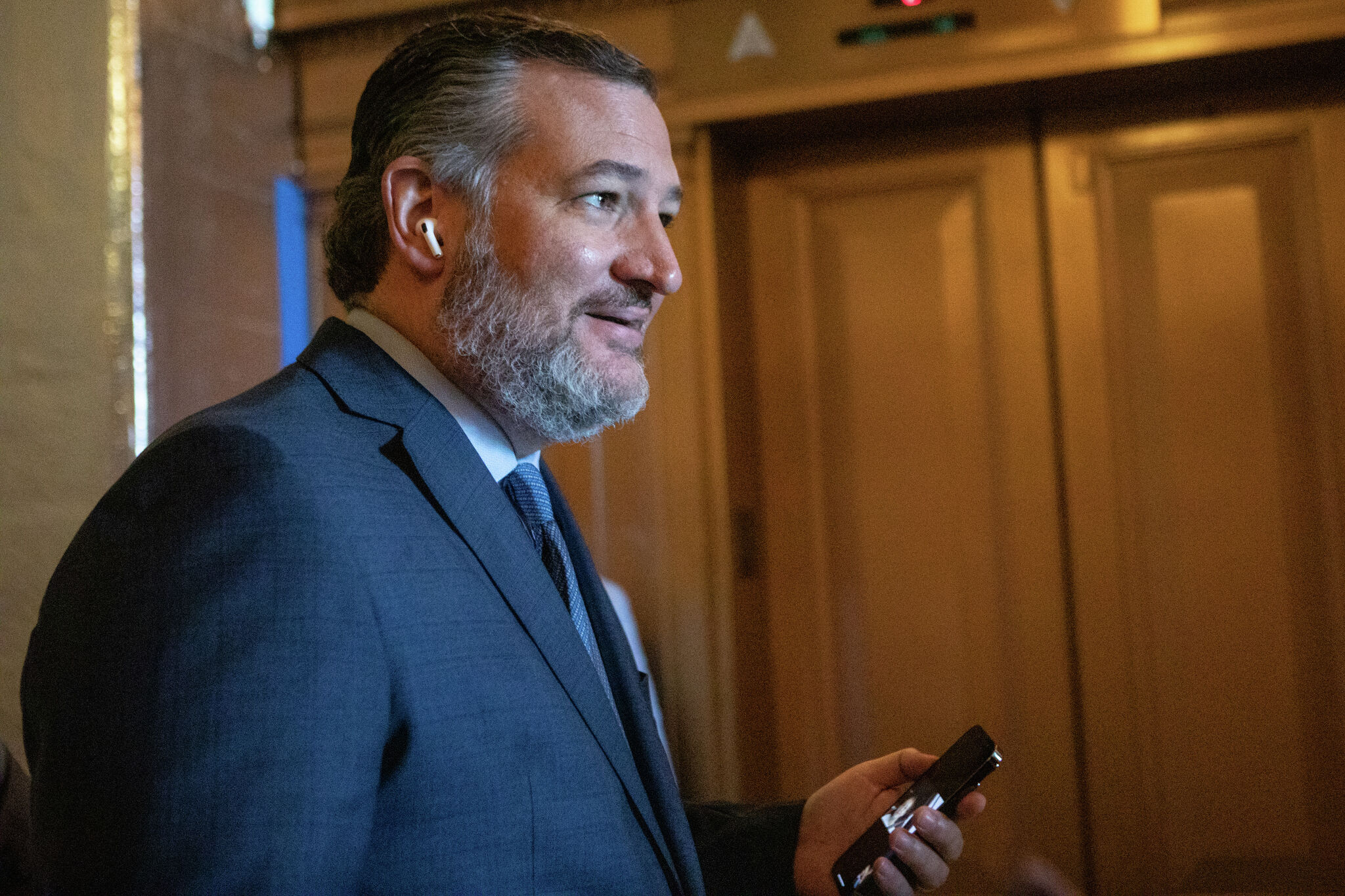 Liz Cheney says Ted Cruz is 'unfit for future office'
