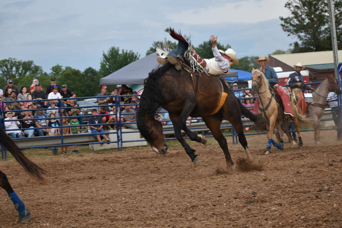 Stanwood native wins Rodeo on the Pond bull riding event in Morley