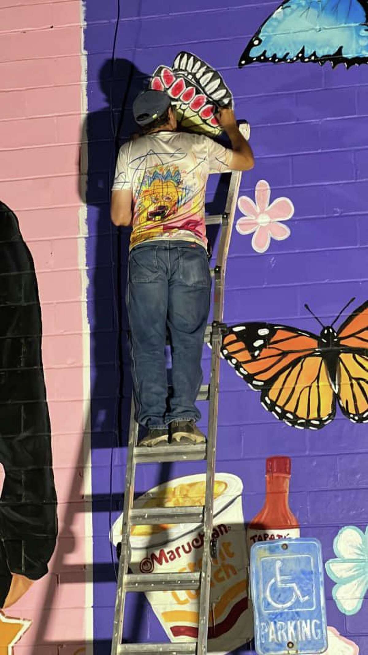 Laredoans among muralists immortalizing lives lost in Uvalde