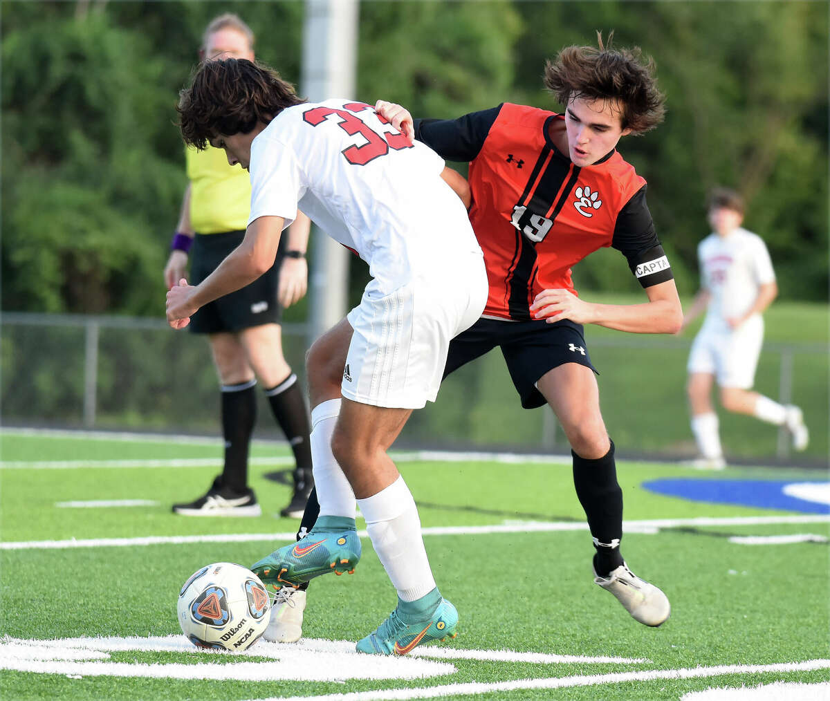 Axton Anom, George Gkikas score in Edwardsville's 2-0 win over Springfield