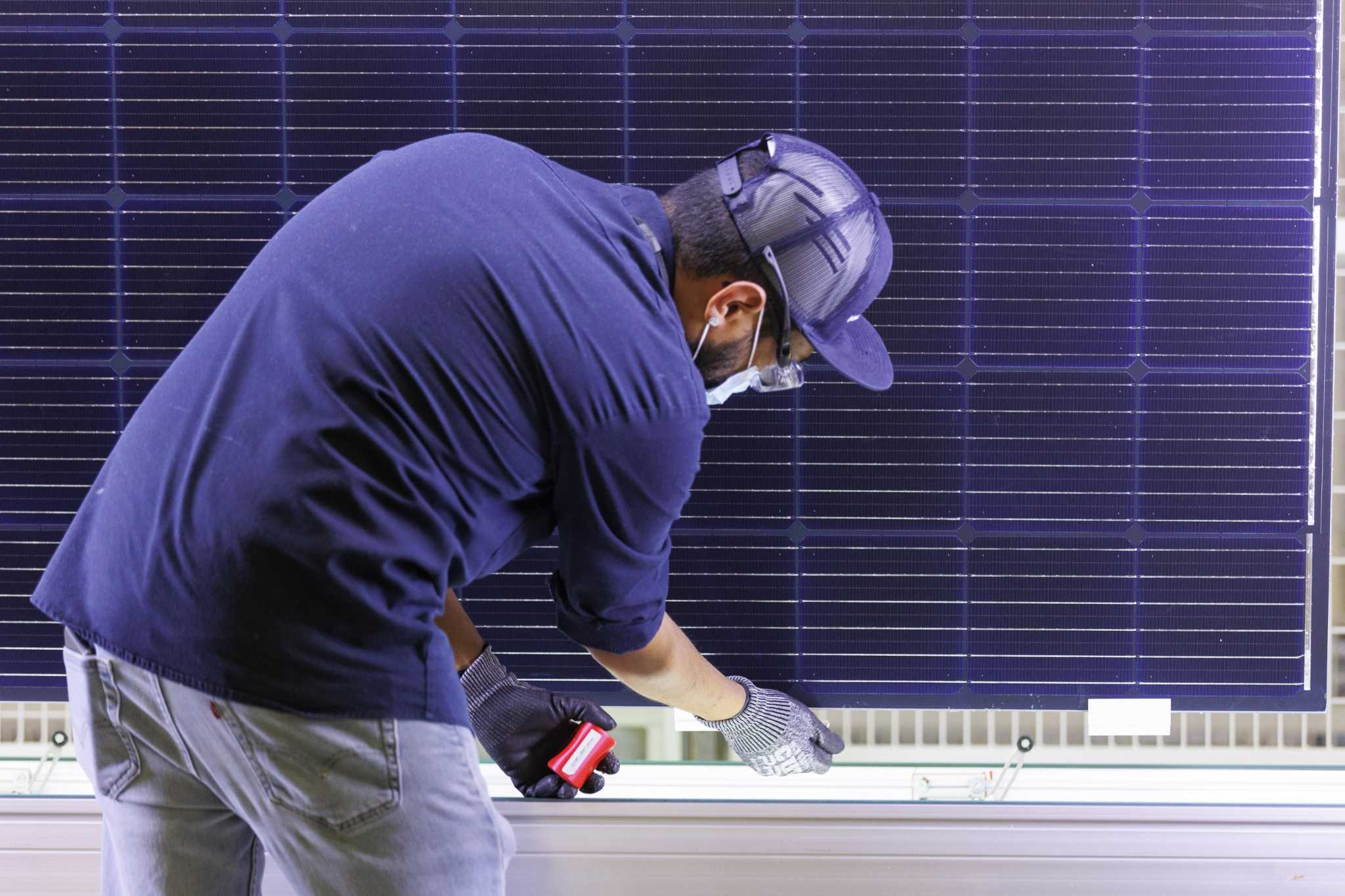 How does clean energy fights climate change? Here's what to know.