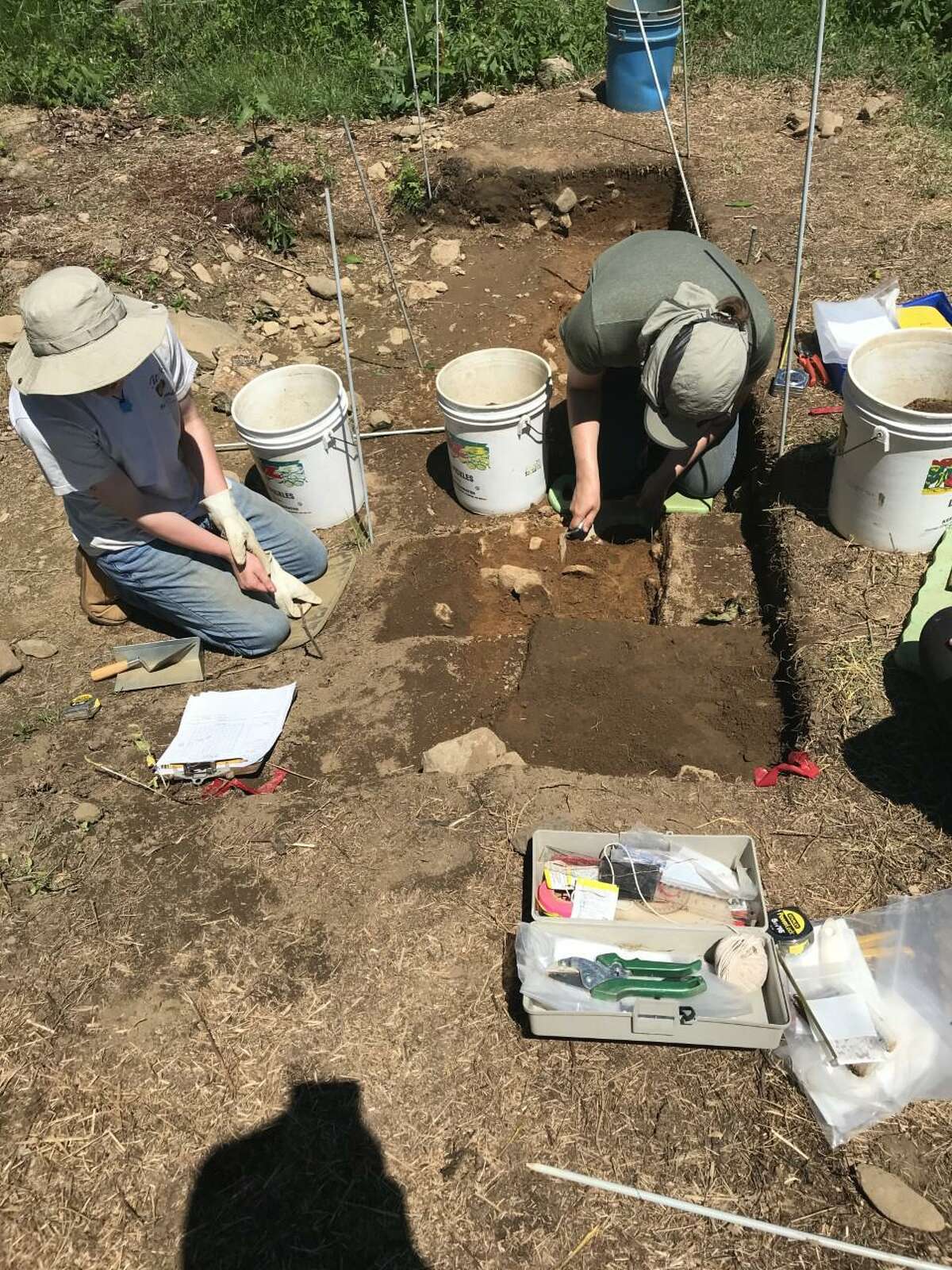Litchfield County dig uncover treasures from Native Americans