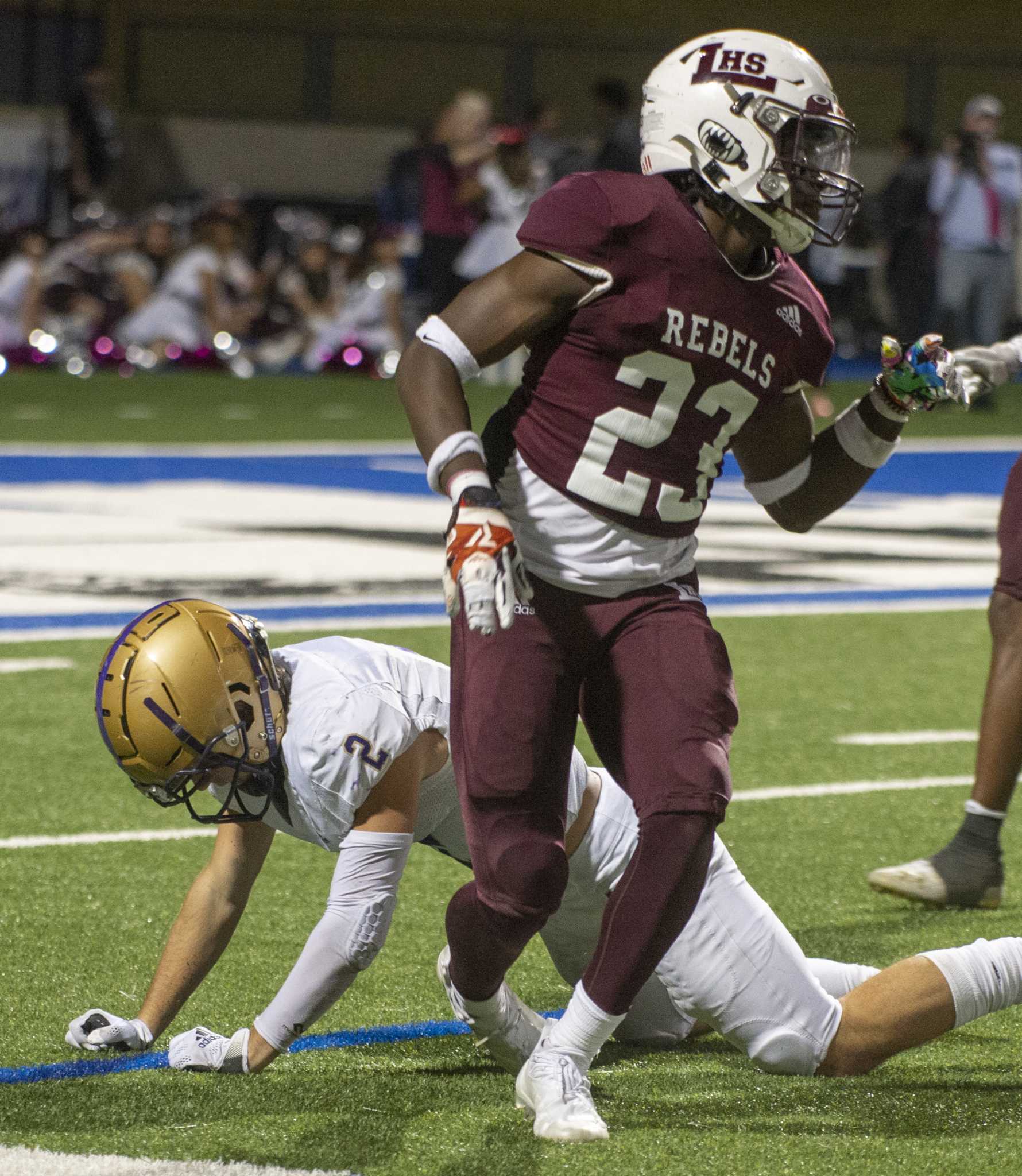 HS FOOTBALL: Legacy’s Moses driven to be the best