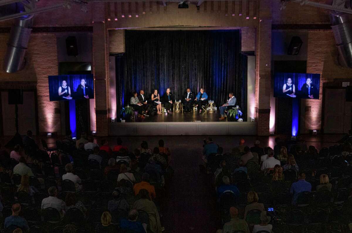 Camp Logan soldiers of Houston's Memorial Park could get clemency