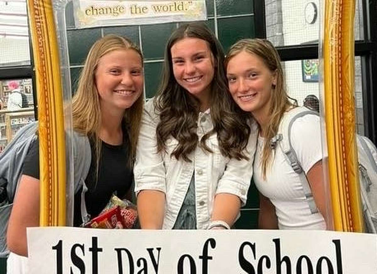 See student, staff smiles during first day at Big Rapids Schools