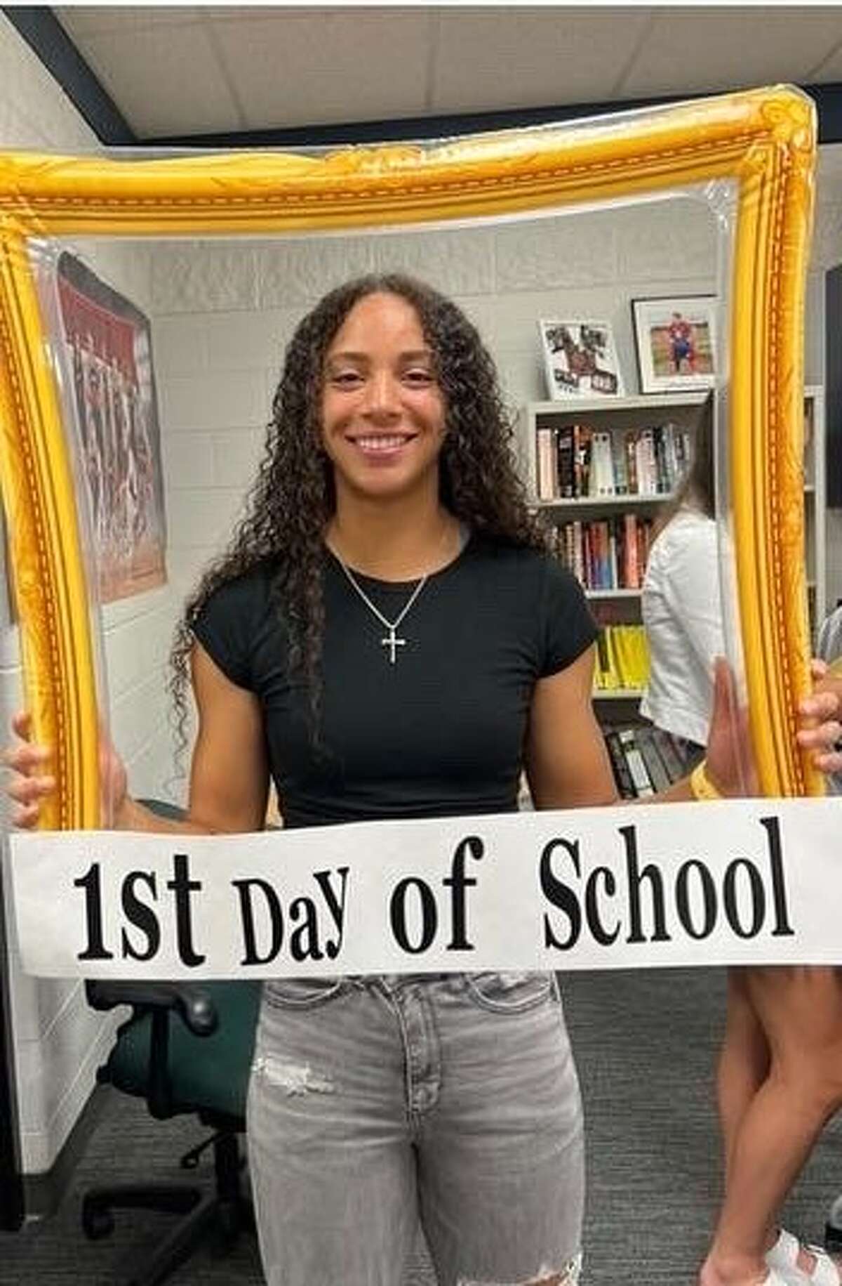 See student, staff smiles during first day at Big Rapids Schools