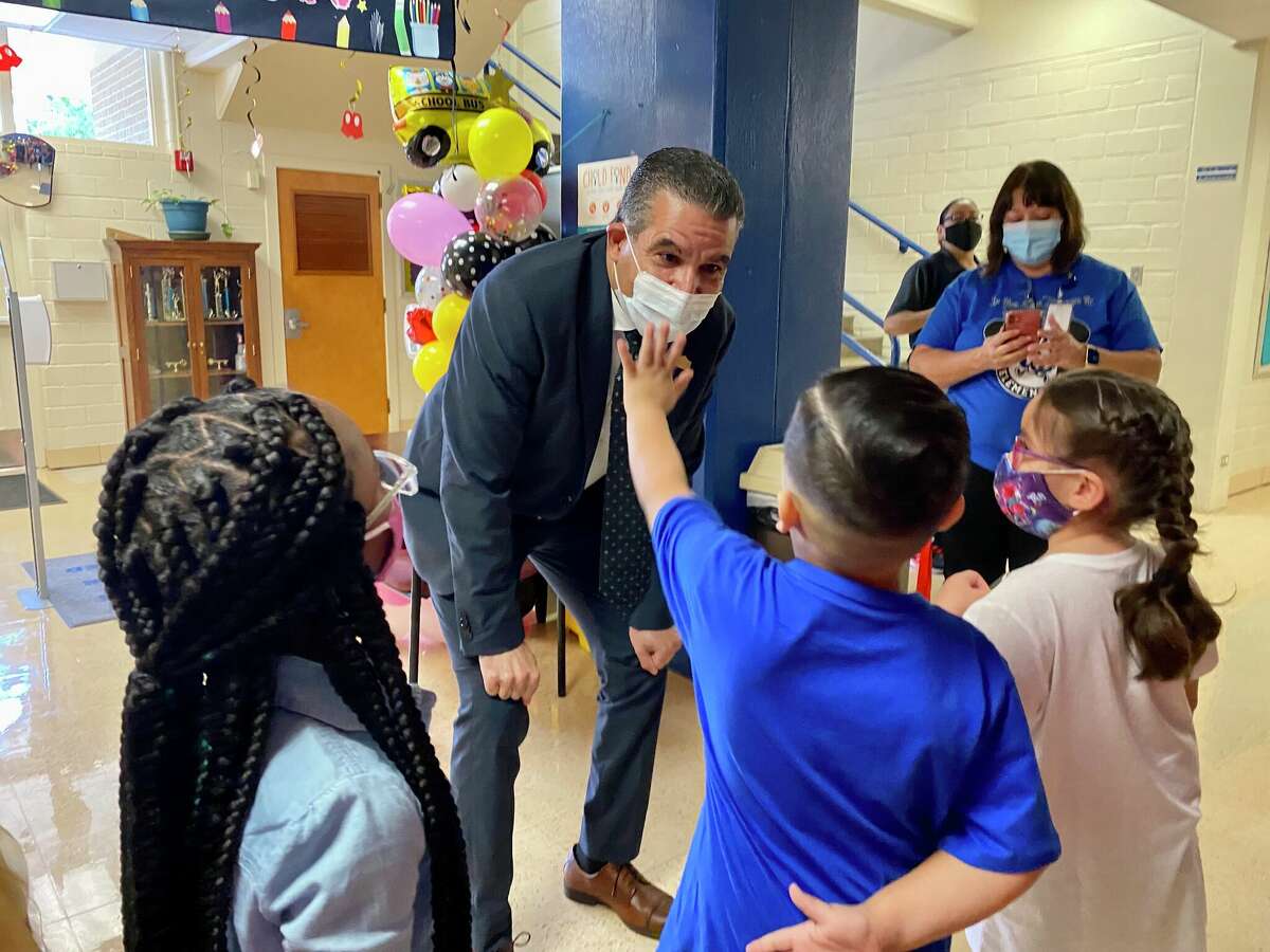 New SAISD superintendent Jaime Aquino ready to serve