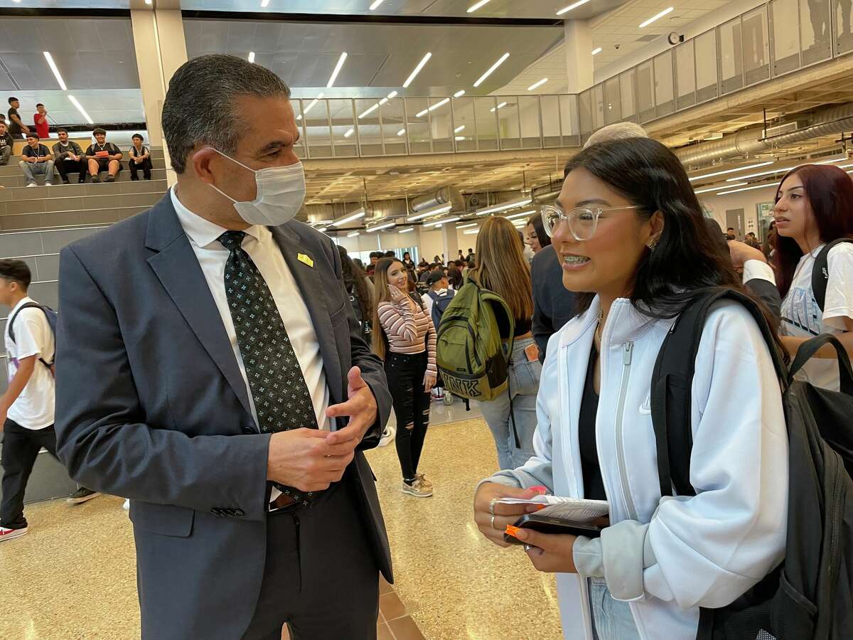 New SAISD superintendent Jaime Aquino ready to serve