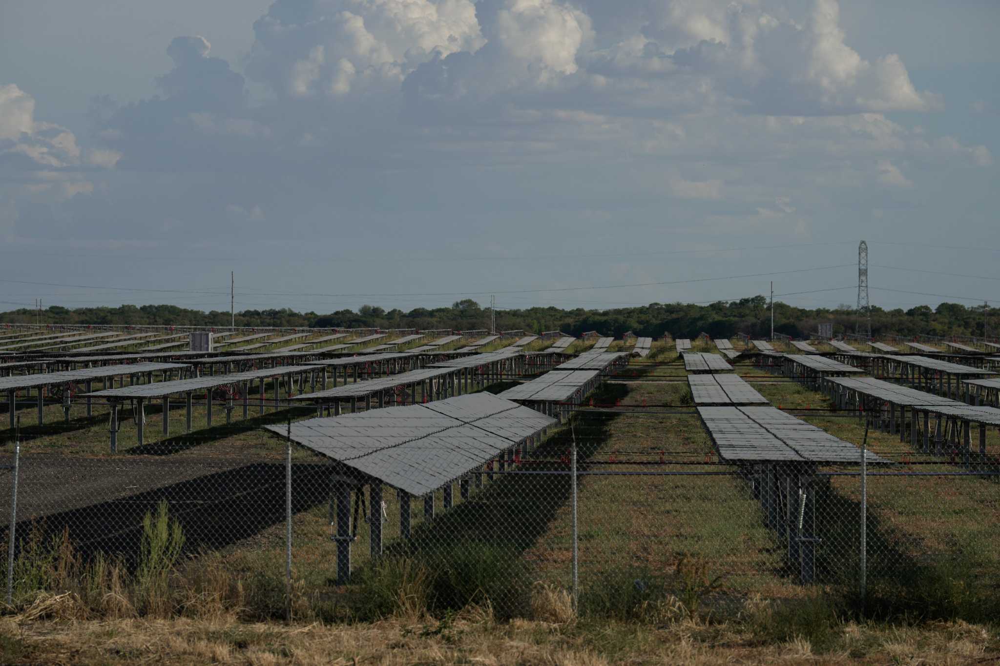 Texas expected to lead nation in solar power growth this year
