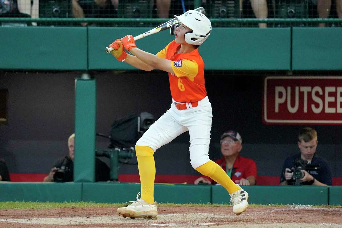 Little League World Series: Pearland tops Pennsylvania team, stays alive