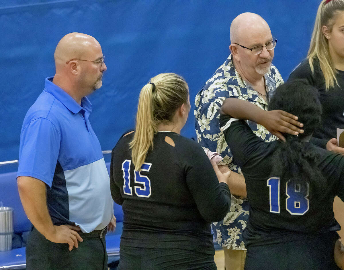 Lewis and Clark volleyball hosts Kaskaskia, Saint Louis in opener