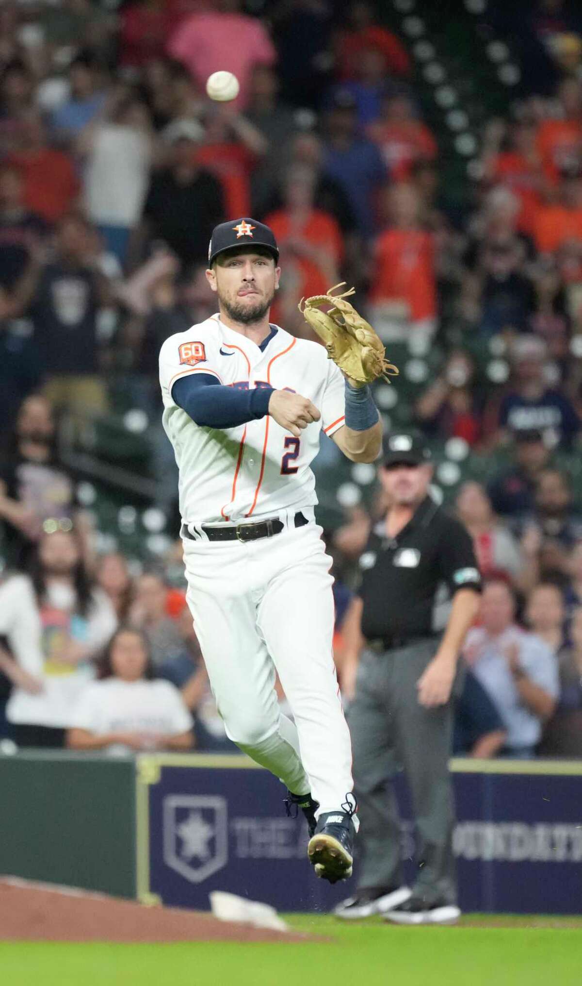 Houston Astros; Chas McCormick dislocates finger