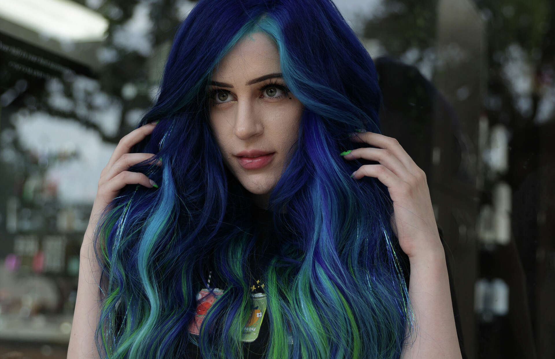 S.A. stylist and Instagram sensation creates $2,000 makeovers