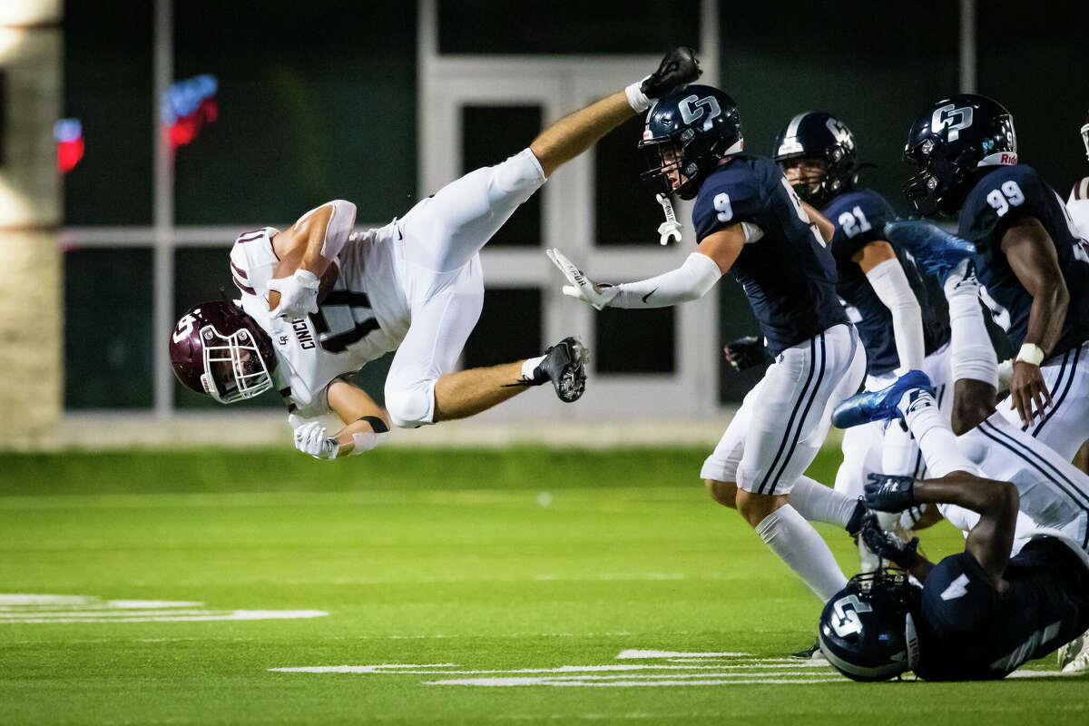 Cinco Ranch Cougars roll past College Park Cavaliers
