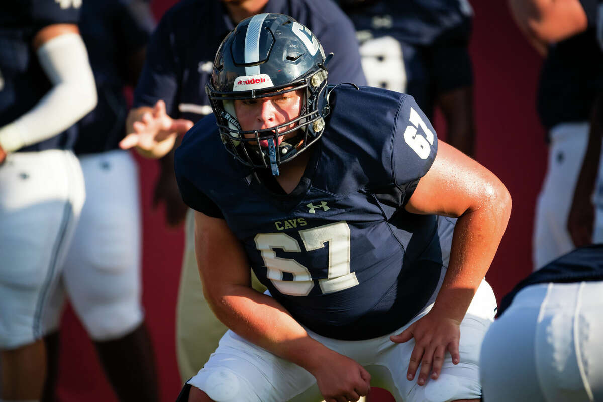 Cinco Ranch Cougars roll past College Park Cavaliers