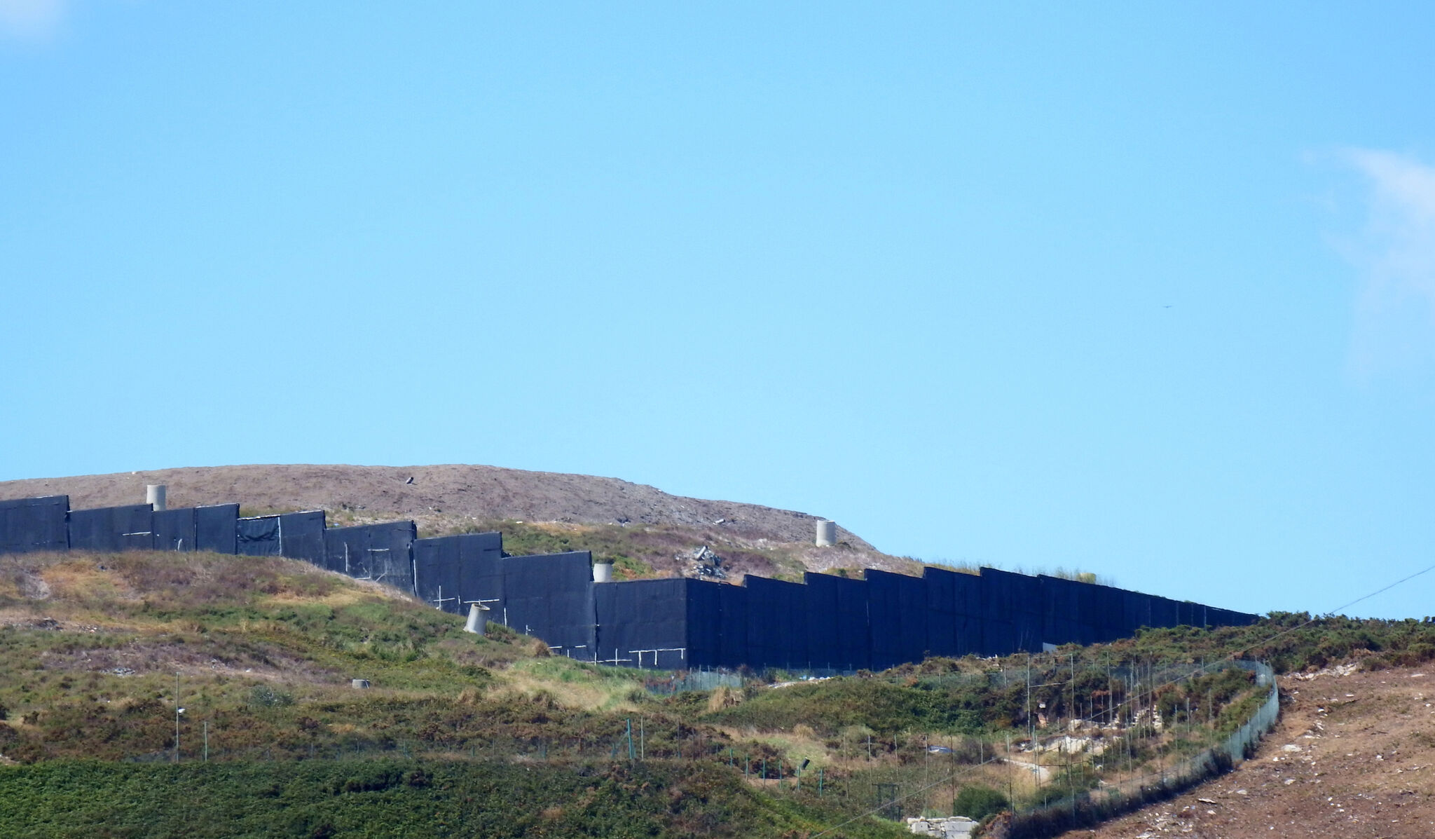 'Thanks, and God bless you': Asylum-seekers allowed to enter U.S. after ...
