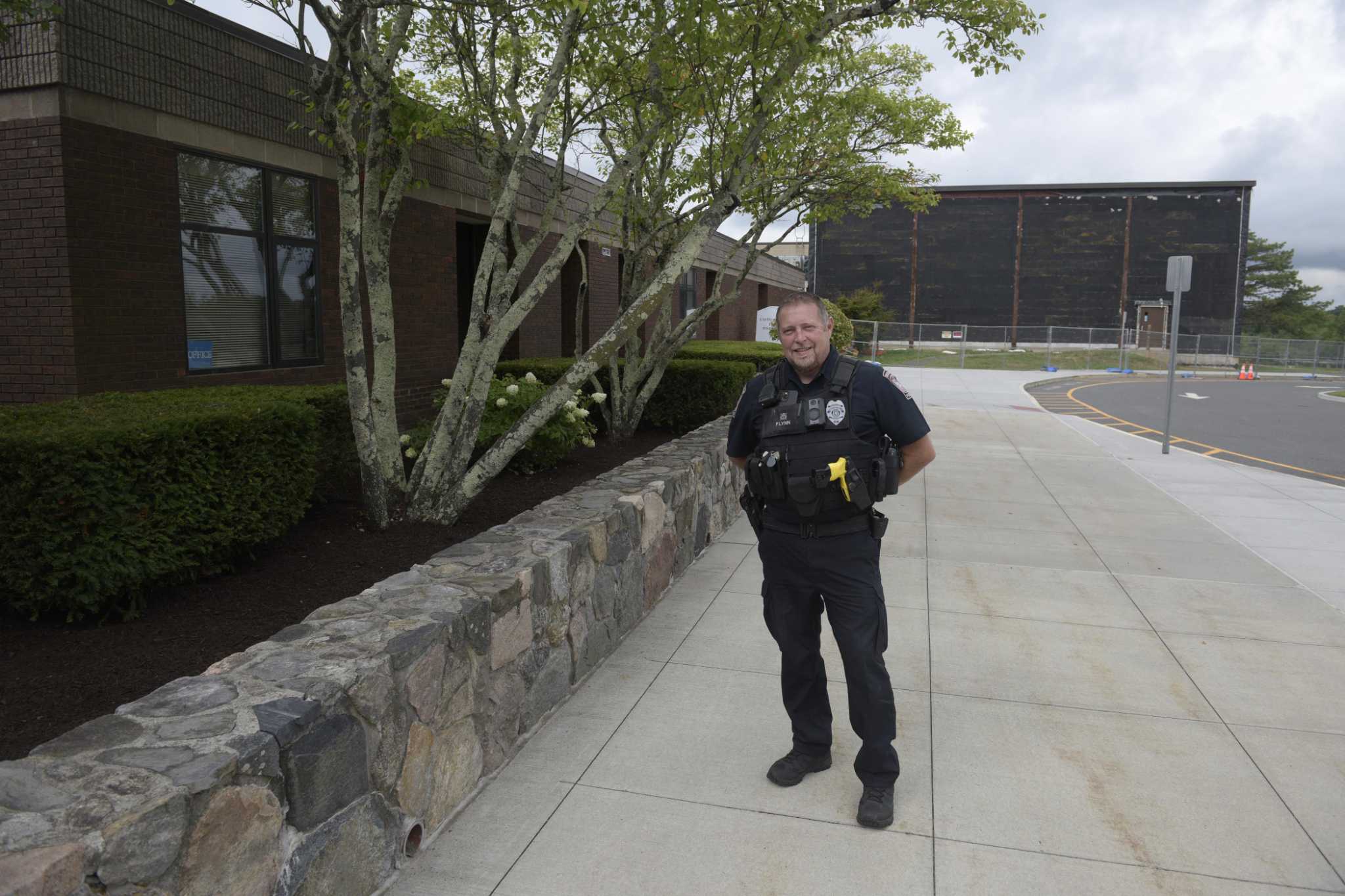 Brookfield school resource officer always thinks ‘what would I do if?’ How he helps keep kids safe
