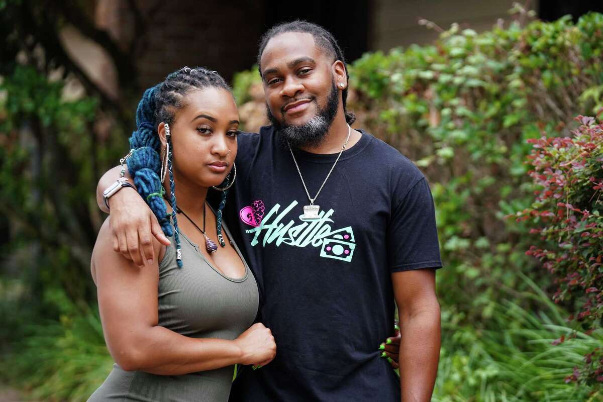 Houston mom hospitalized after touching a napkin left on her car