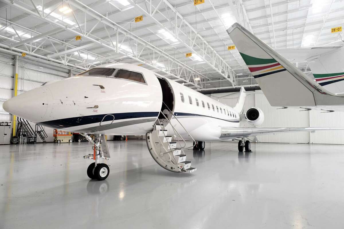 Waterbury-Oxford Airport adds customs office, eyes future growth