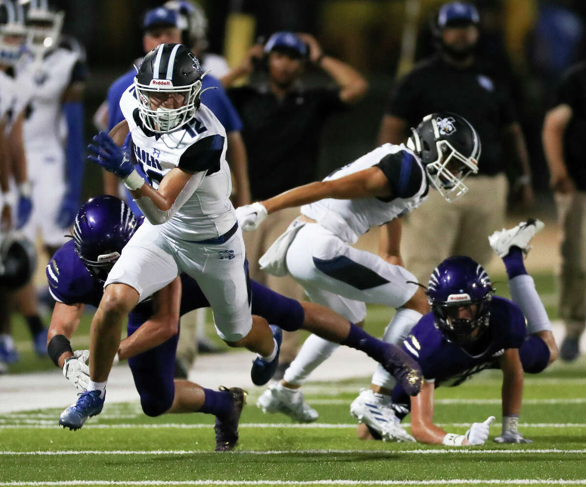 New Caney Eagles, Kedrick Reescano top Montgomery Bears