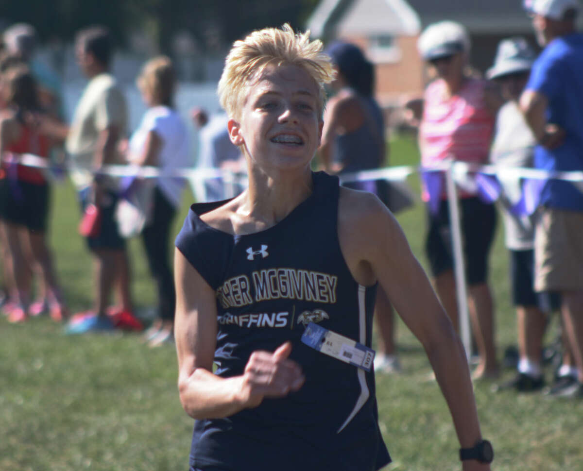 Rybak finishes first for shorthanded Griffins at Mascoutah