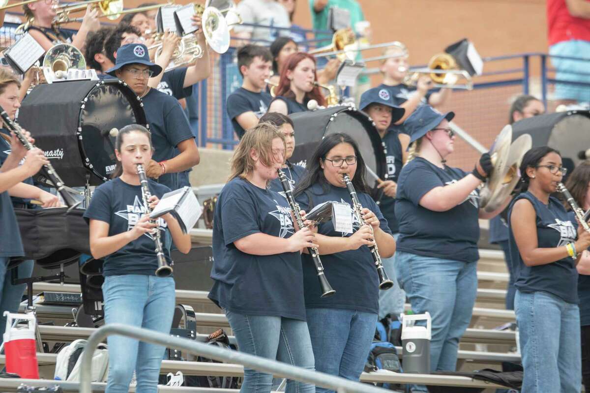 Greenwood fans cheer on their team as the Rangers battle Lubbock ...