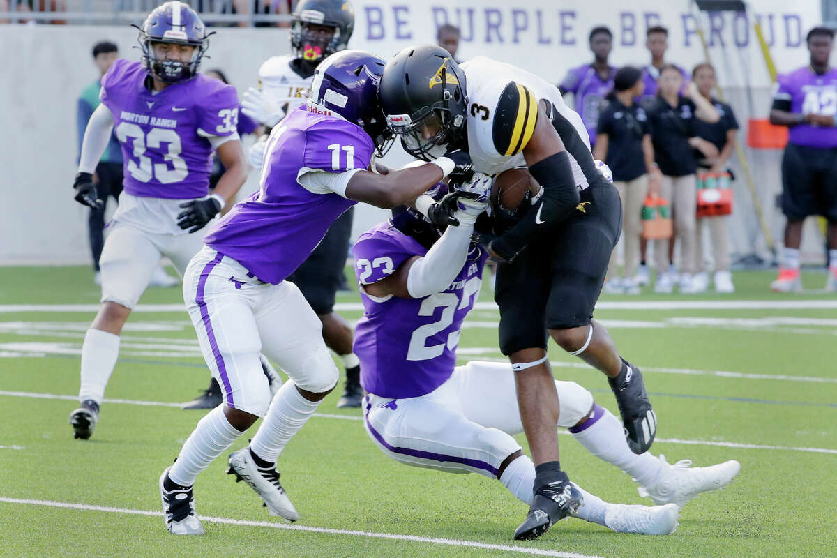 Morton Ranch Mavericks rally past Eisenhower Eagles