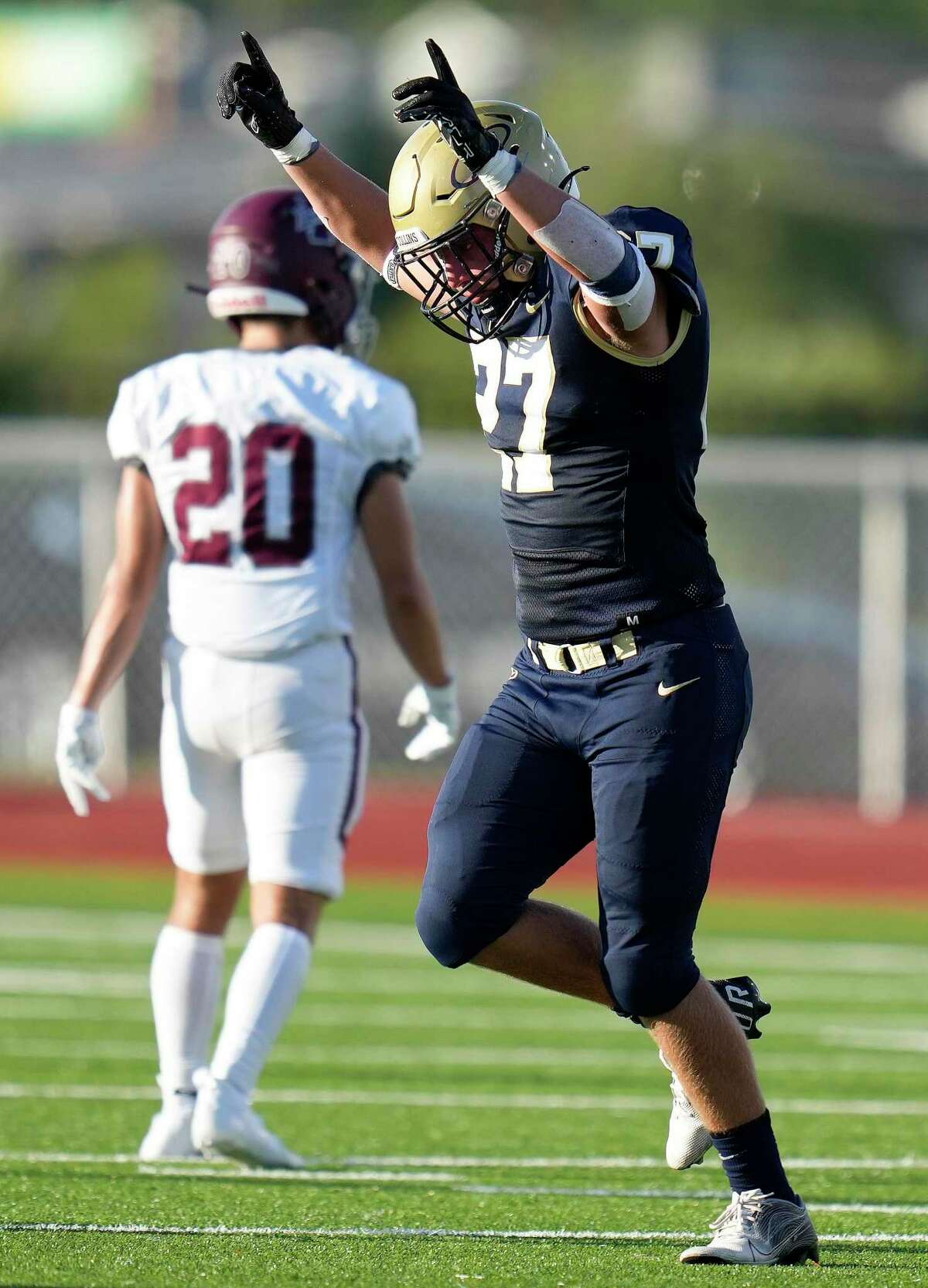 Klein Collins hammers Magnolia in opener