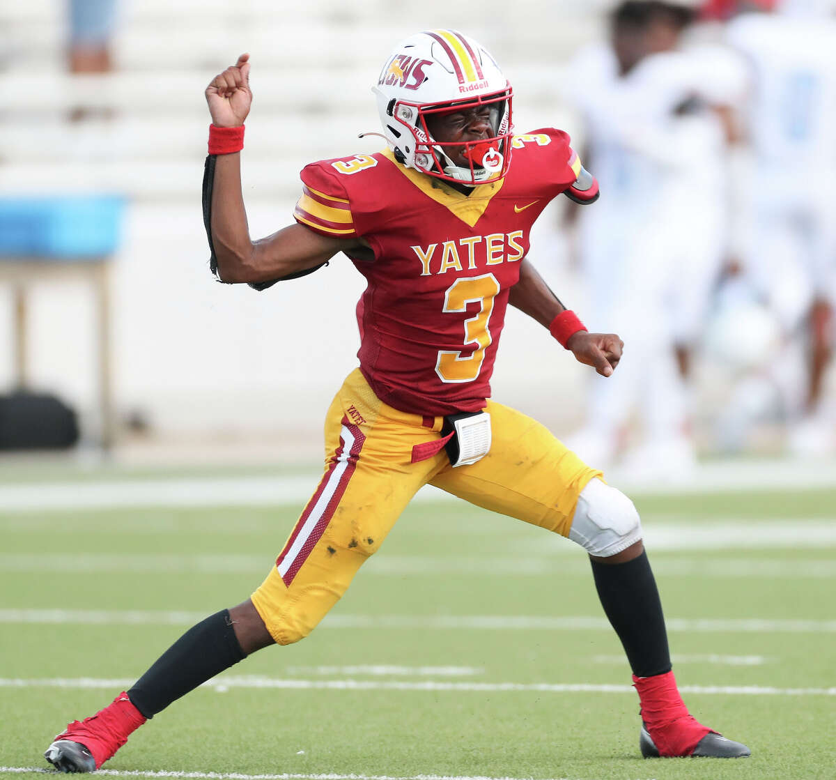Dallas Carter Cowboys defeat Yates Lions in rivalry game