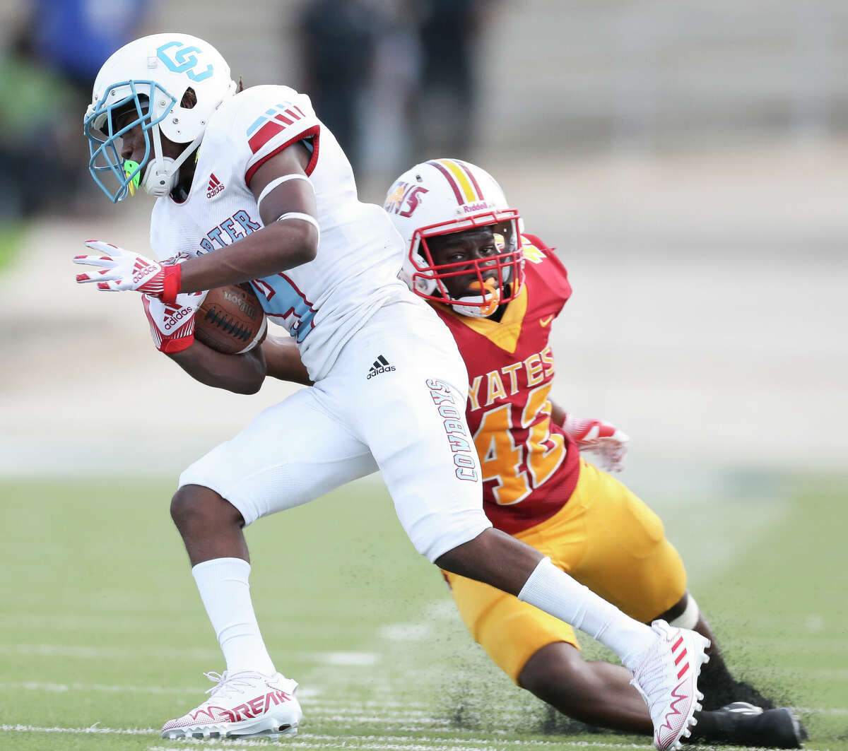 Dallas Carter Cowboys defeat Yates Lions in rivalry game