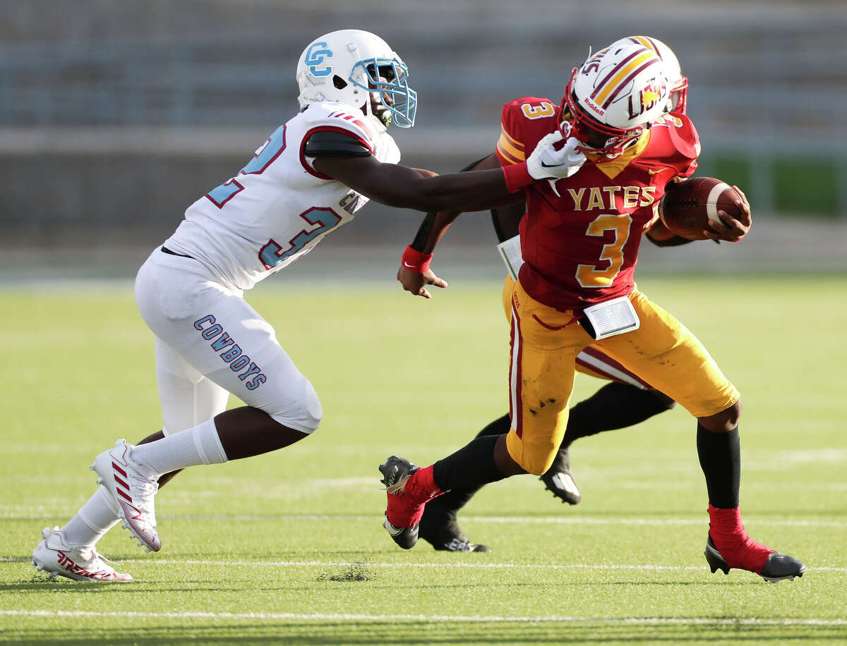 Dallas Carter Cowboys defeat Yates Lions in rivalry game