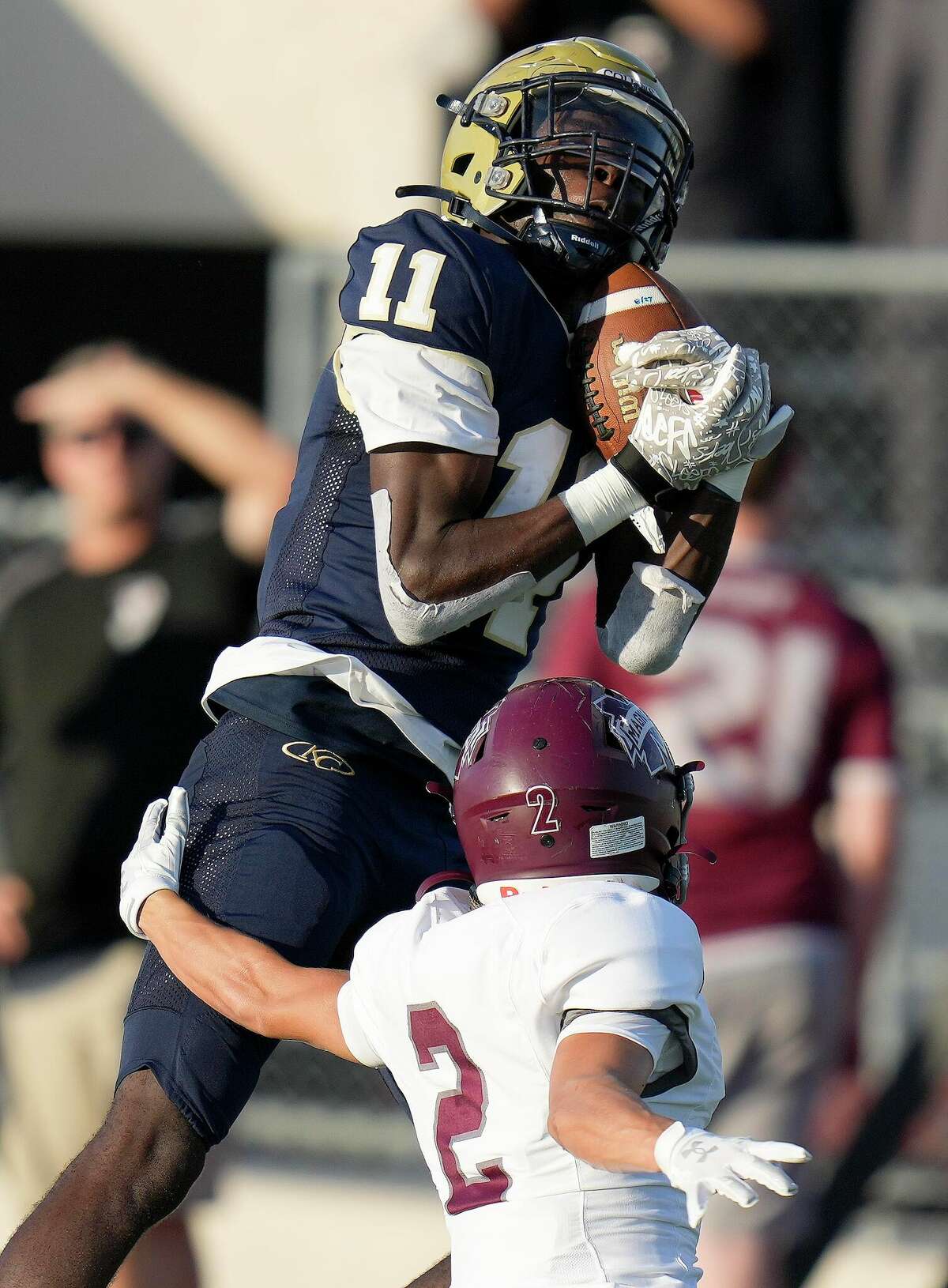 Klein Collins Tigers hammer Magnolia Bulldogs in opener