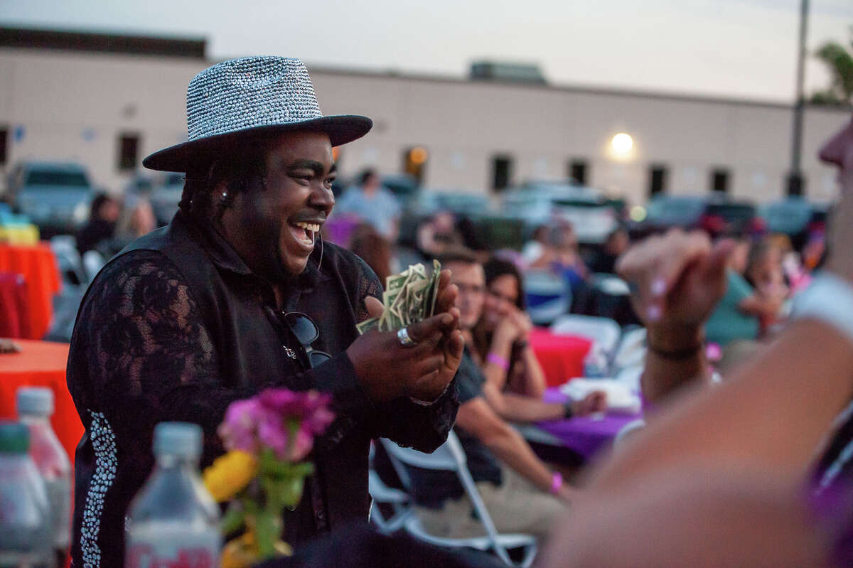 Drag queens take the stage in Midland during Girls Gone Mild