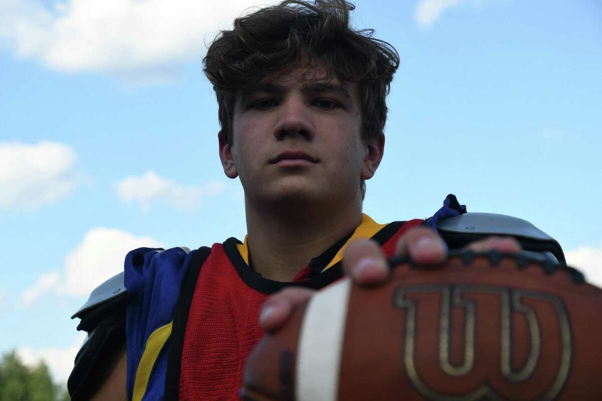 Seymour QB Caden Drezek seeking return to playoffs with eye on D-I ...