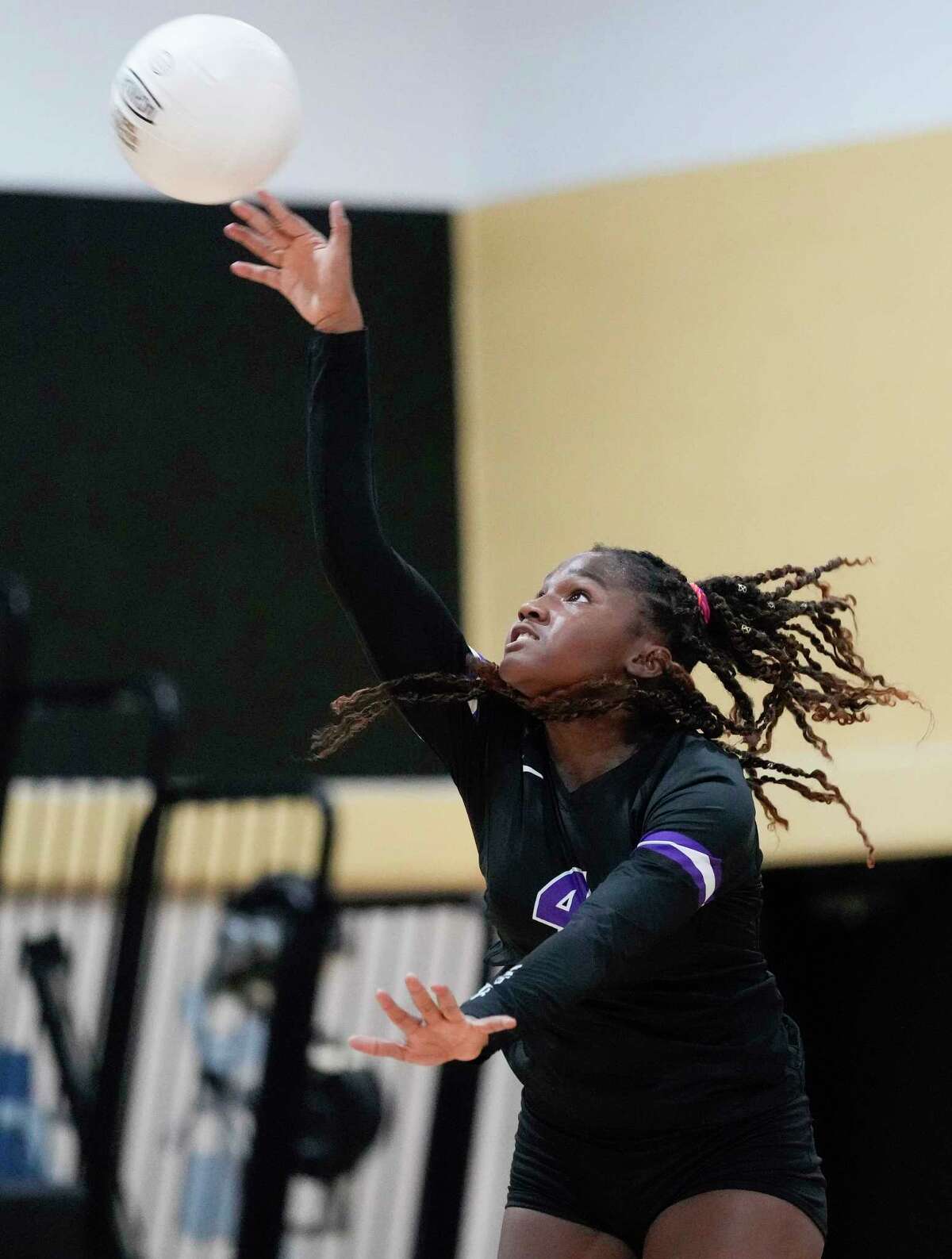 With new home gym, Humble aiming to break through to playoffs