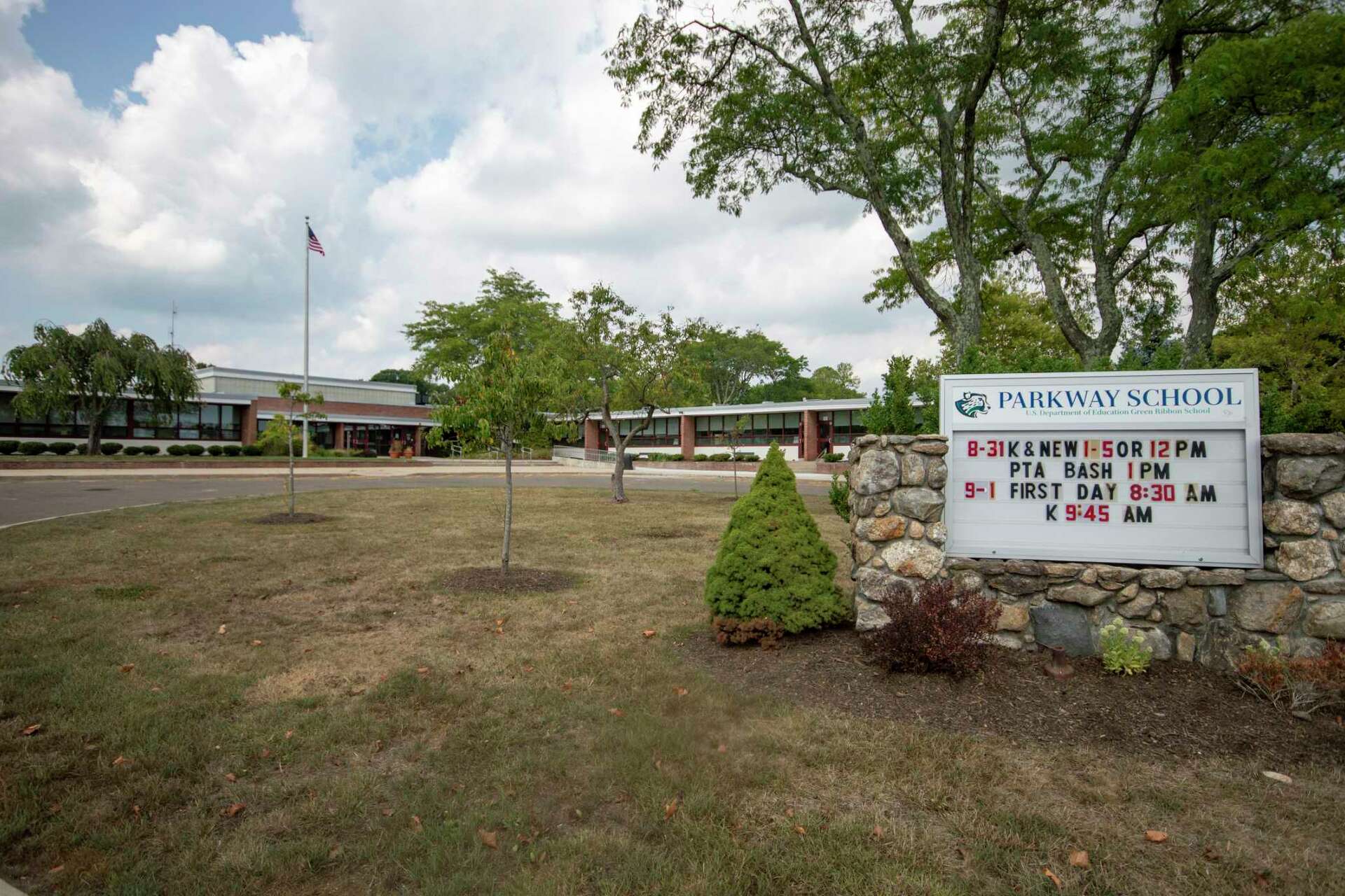 Greenwich's Parkway School will have clean water next school year