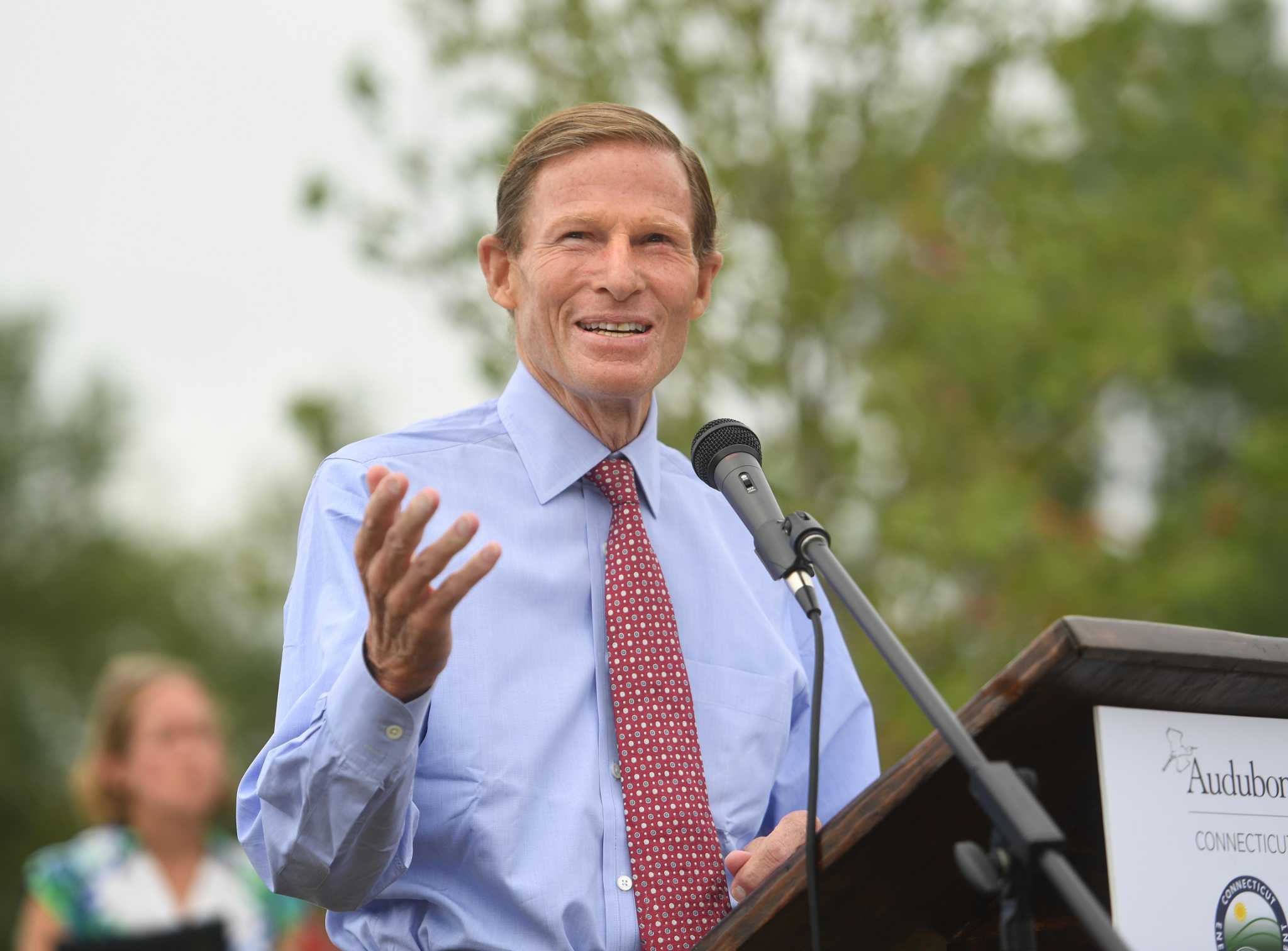 Blumenthal: M&T should compensate customers with account problems