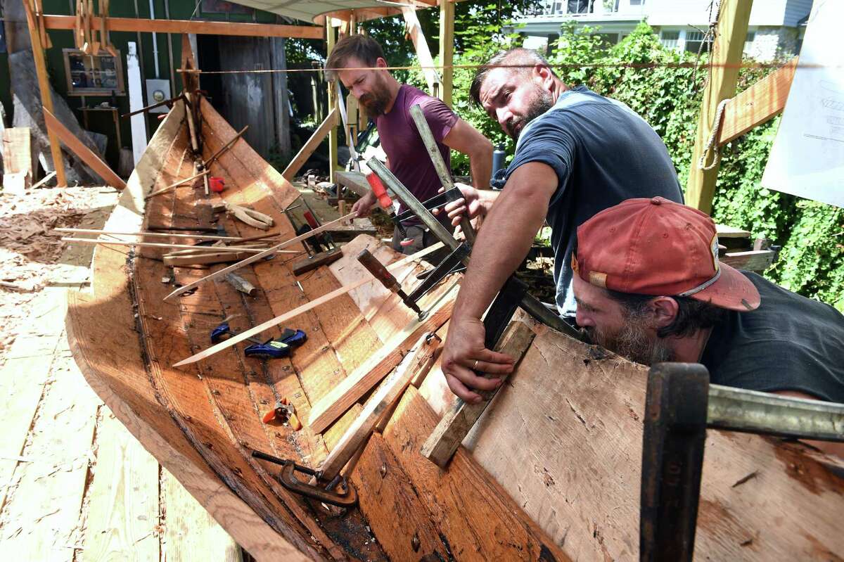 Shipwrights build Viking ship in Stony Creek boatyard