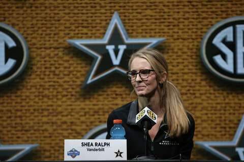 UConn's Geno Auriemma on Vanderbilt's Shea Ralph's NCAA Tournament win