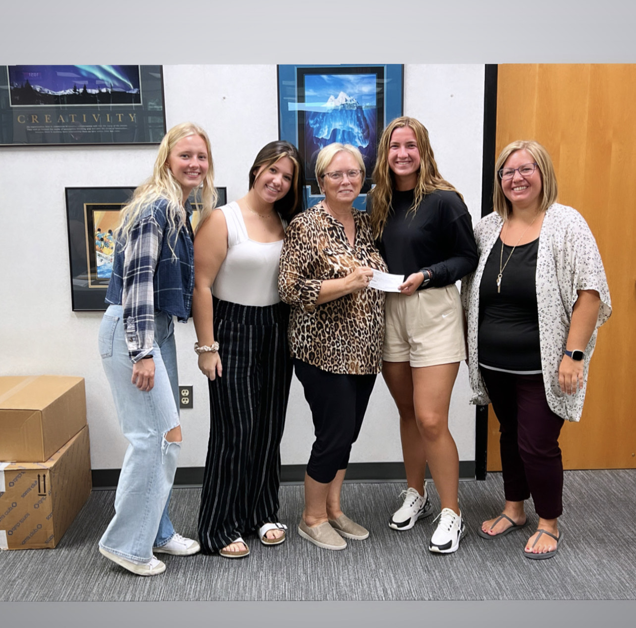 Big Rapids Alumni Association donates $500 to Homecoming