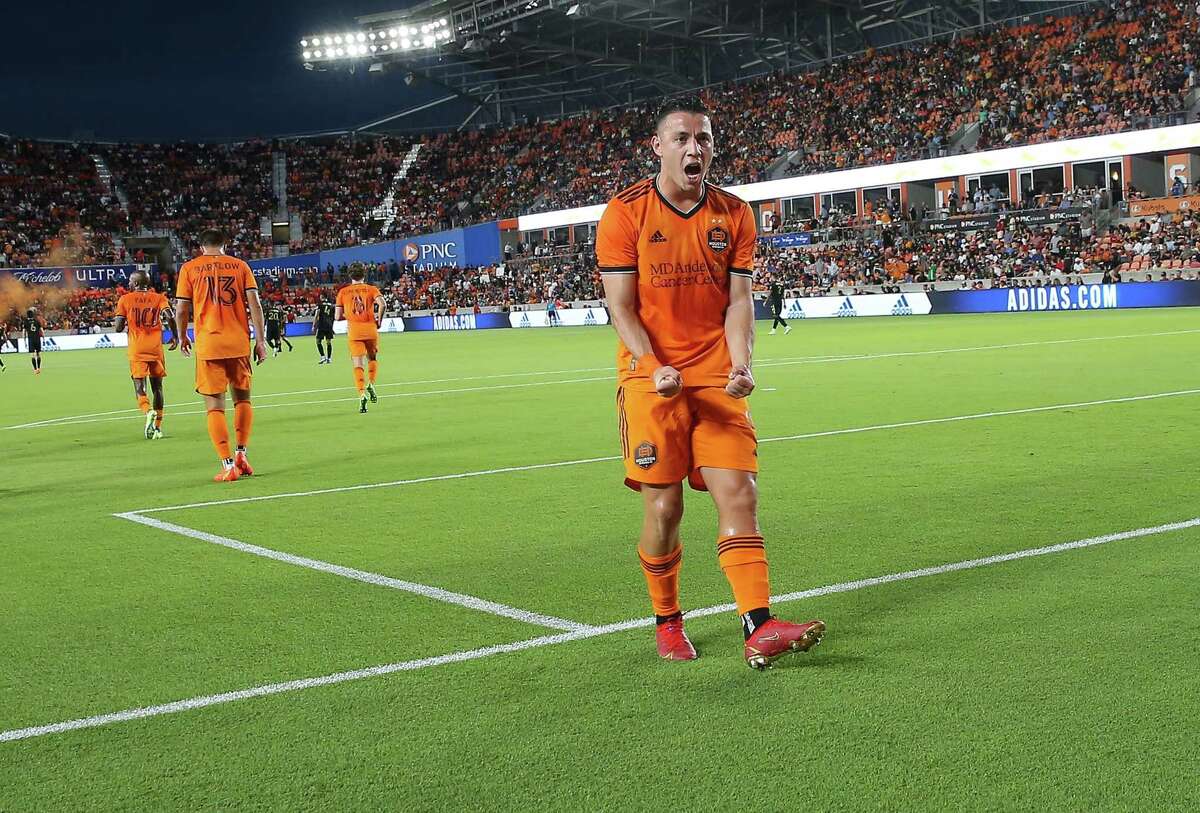 Houston Dynamo stun MLS power Los Angeles FC with late goal