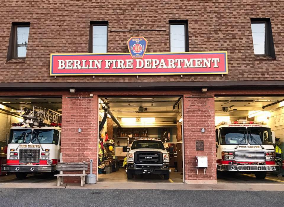 Off duty Berlin Officer Leads In Rescue Effort Of His Own Daughter Off duty Berlin Officer Leads In Rescue Effort Of His Own Daughter
